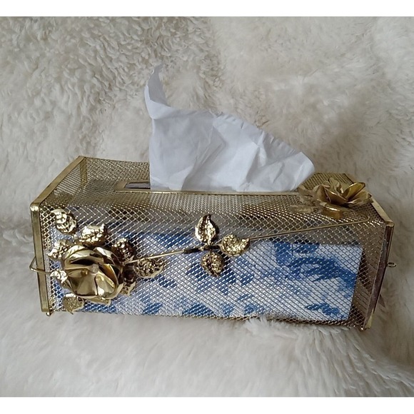 The Unbranded Brand | Bath | Vintage Goldtone Mesh Rose Embellished ...
